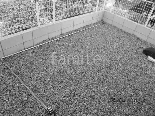 スチール 物置 イナバ フォルタ 3050×1370×2085 FS-3014S の外構施工例（現場番号：43685） - ファミリー庭園