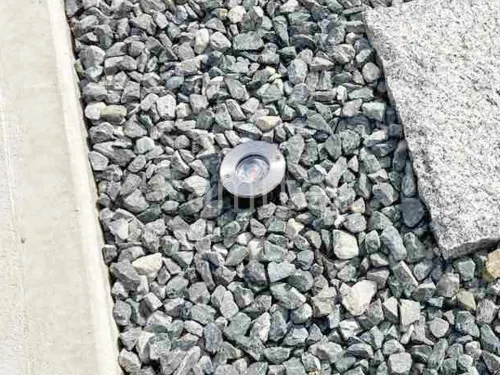 照明 タカショー オルテックXS 挟角 HBD-D53S（現場番号：48009）の施工例 | 外構・リフォーム工事のファミリー庭園