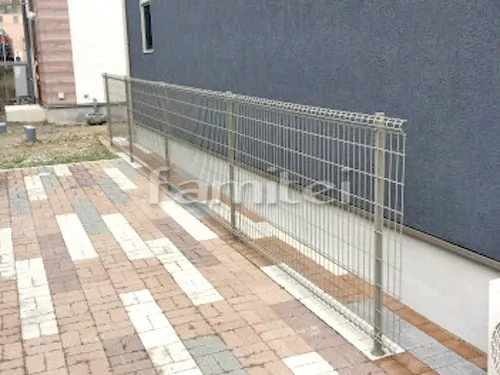 境界フェンス塀 LIXILリクシル ハイグリッドフェンスN8型（現場番号：25027）の施工例 | 外構・リフォーム工事のファミリー庭園